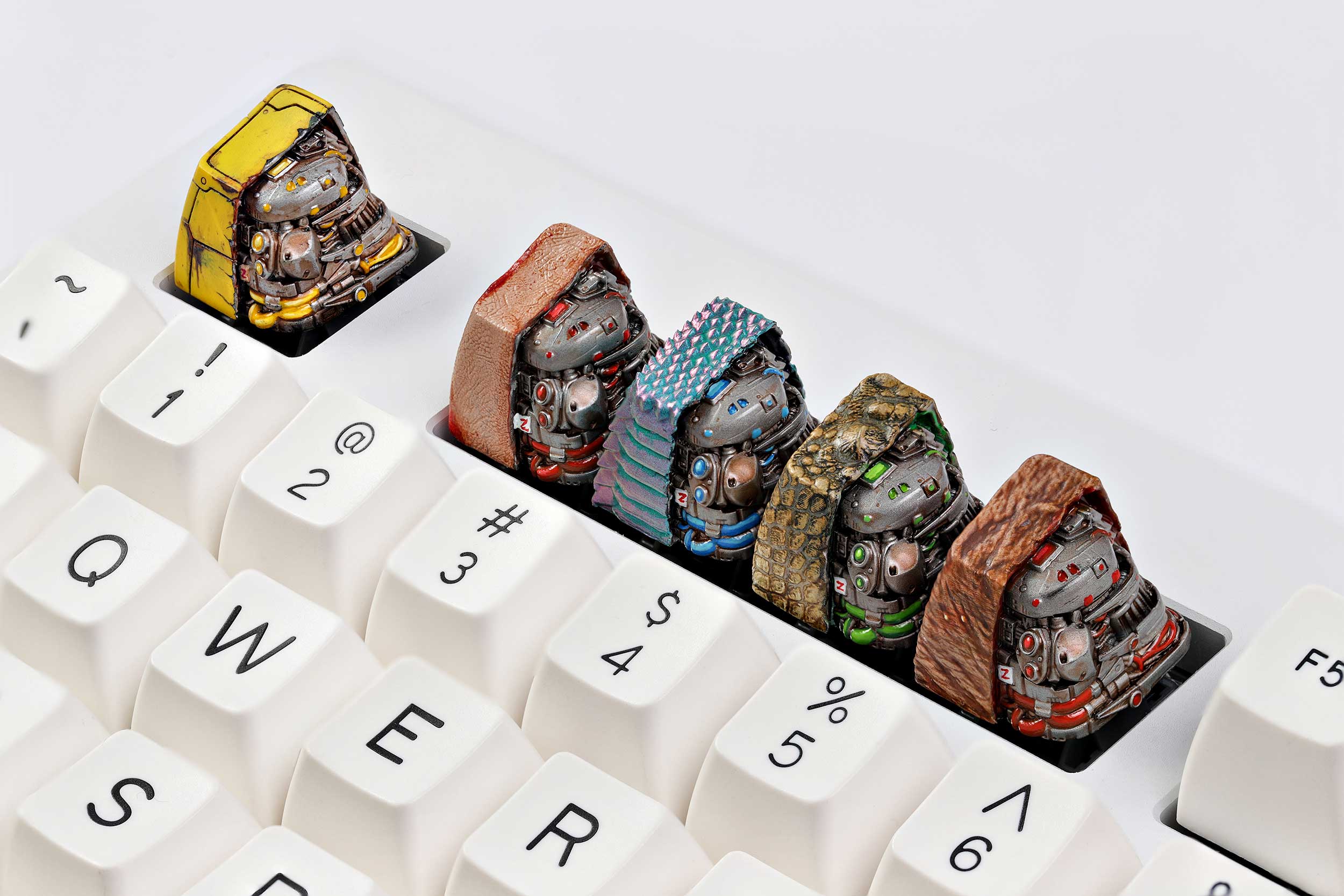 Men v. Droids - untold stories artisan keycaps - Jelly Key